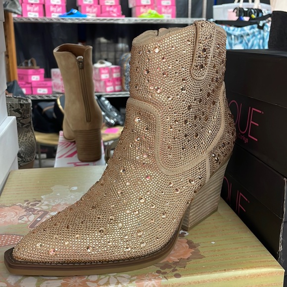 Very G | Shoes | Rose Gold Bootie | Poshmark